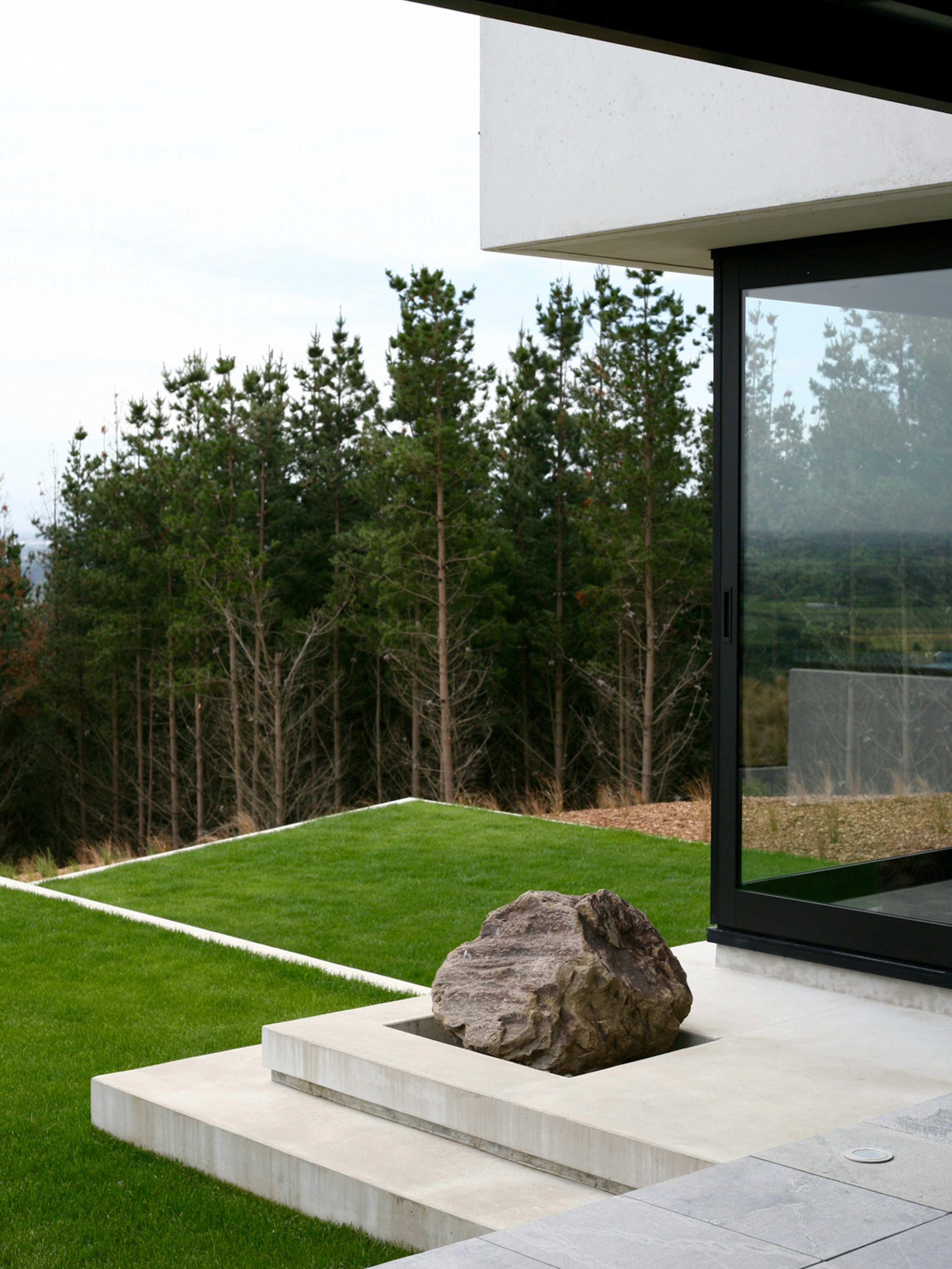 100 Aker Wood / Daniel Marshall Architects