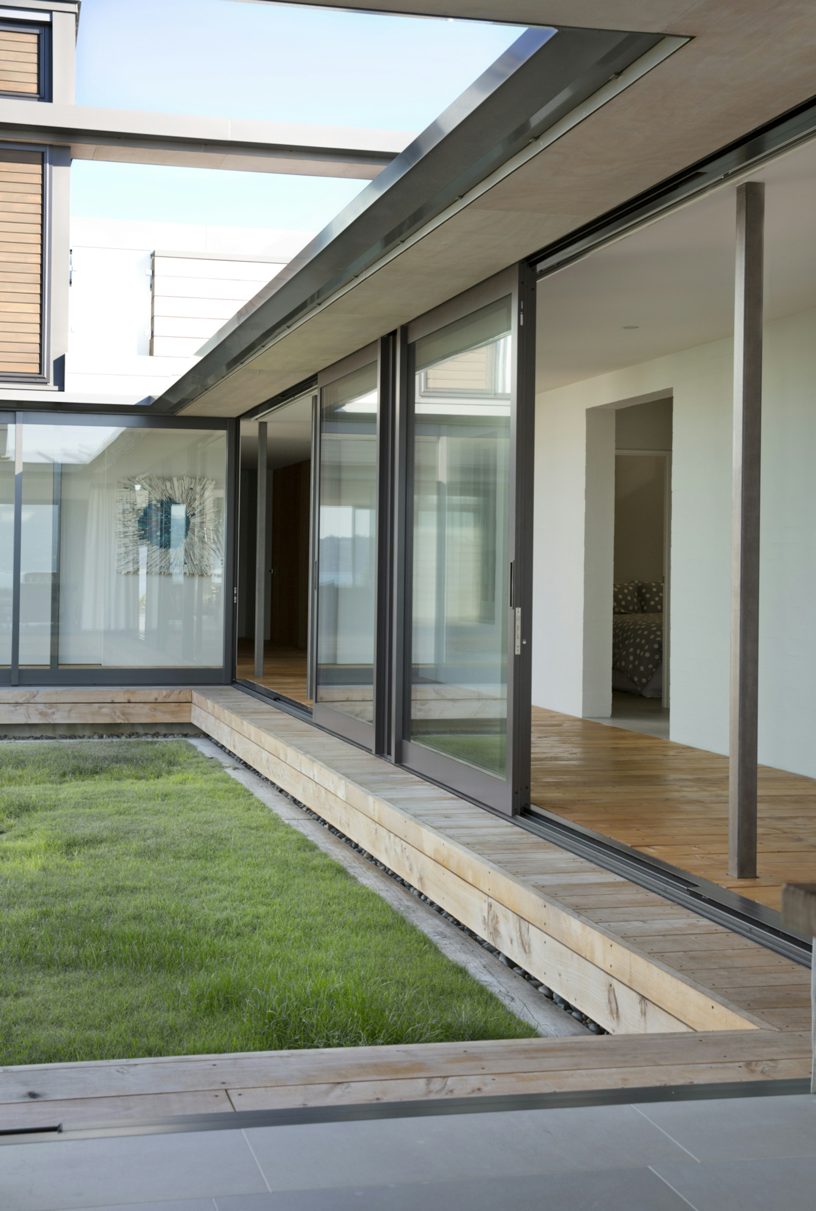 Omaha / Daniel Marshall Architects