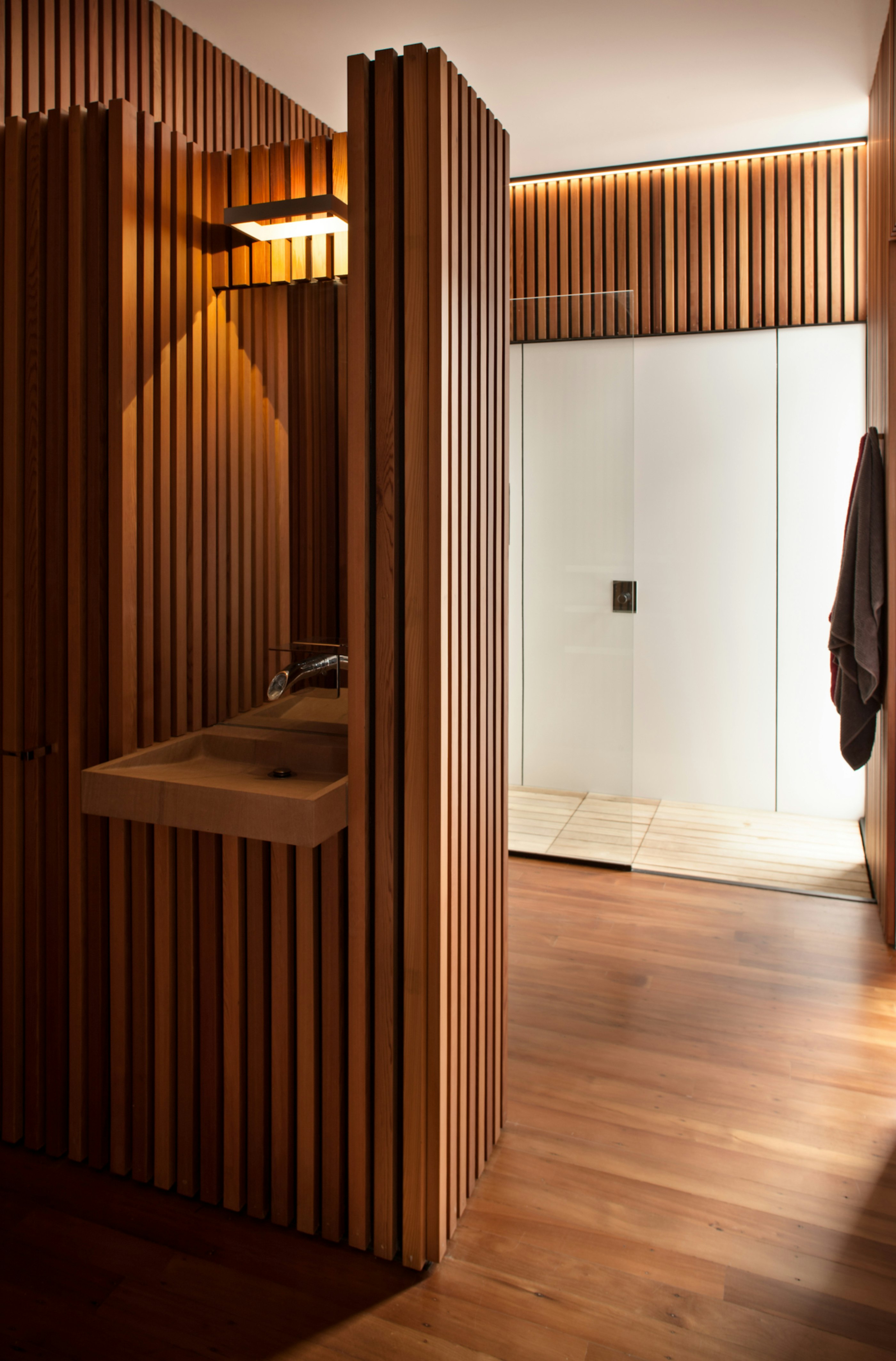 Hollway House / Daniel Marshall Architects